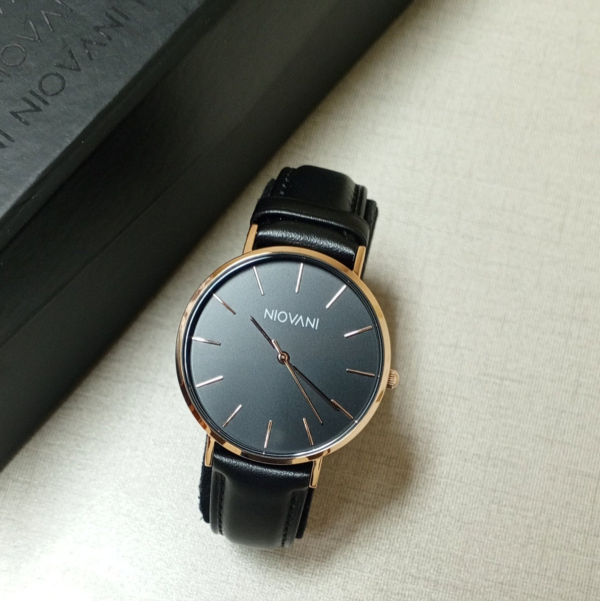 Niovani Midnight - Unisex - Rose Gold Plated - 316L Surgical Grade Sta
