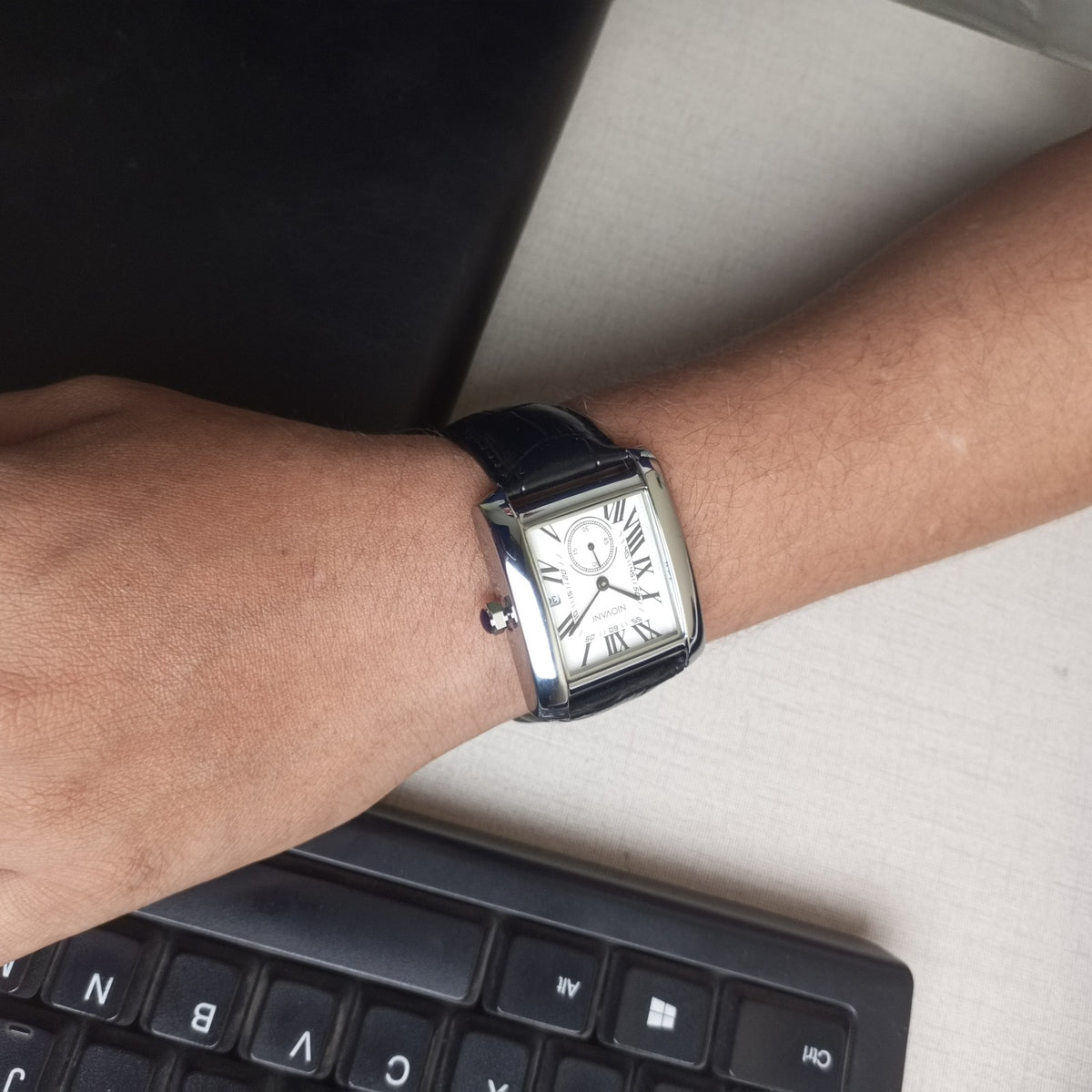 Niovani Old Money - Men's Watch - Ultra Soft Leather - 1 Year Warranty