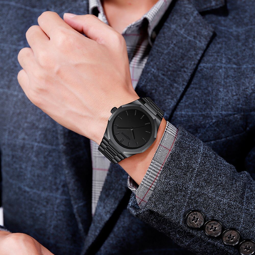 Niovani Millionaire (Black on Black) - Men's Watch - 1 Year Warranty